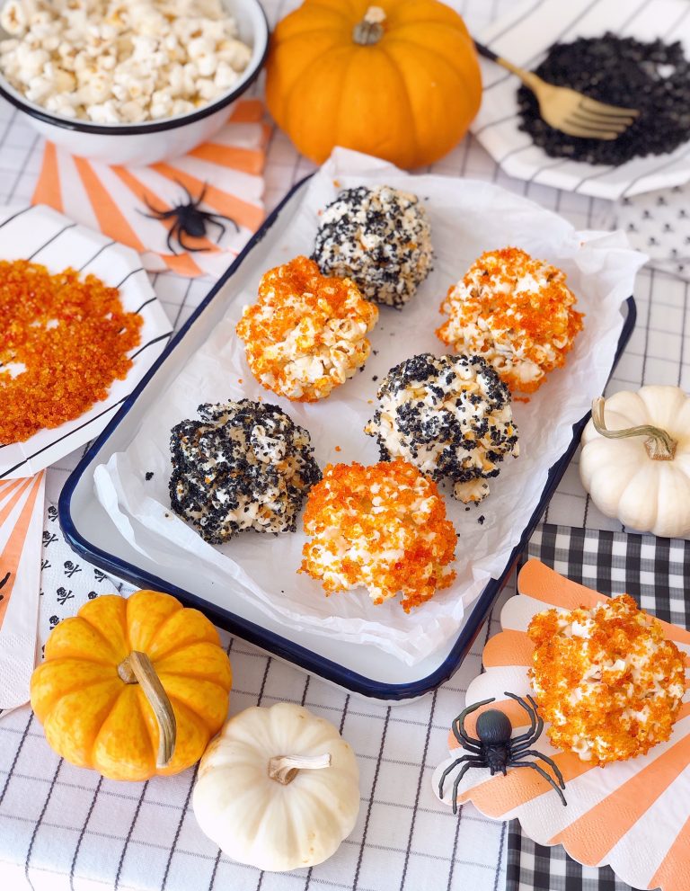 Halloween Popcorn Balls. - DomestikatedLife