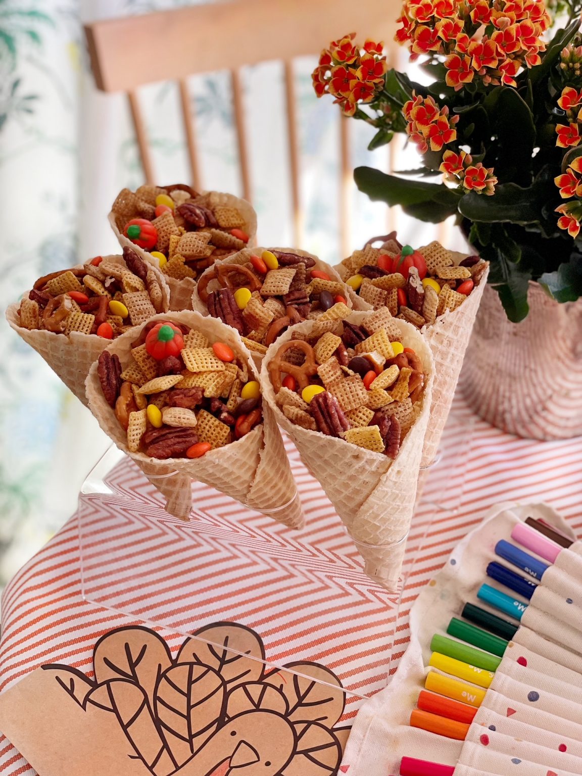 Thanksgiving Kids Cornucopia Snack Mix. - DomestikatedLife